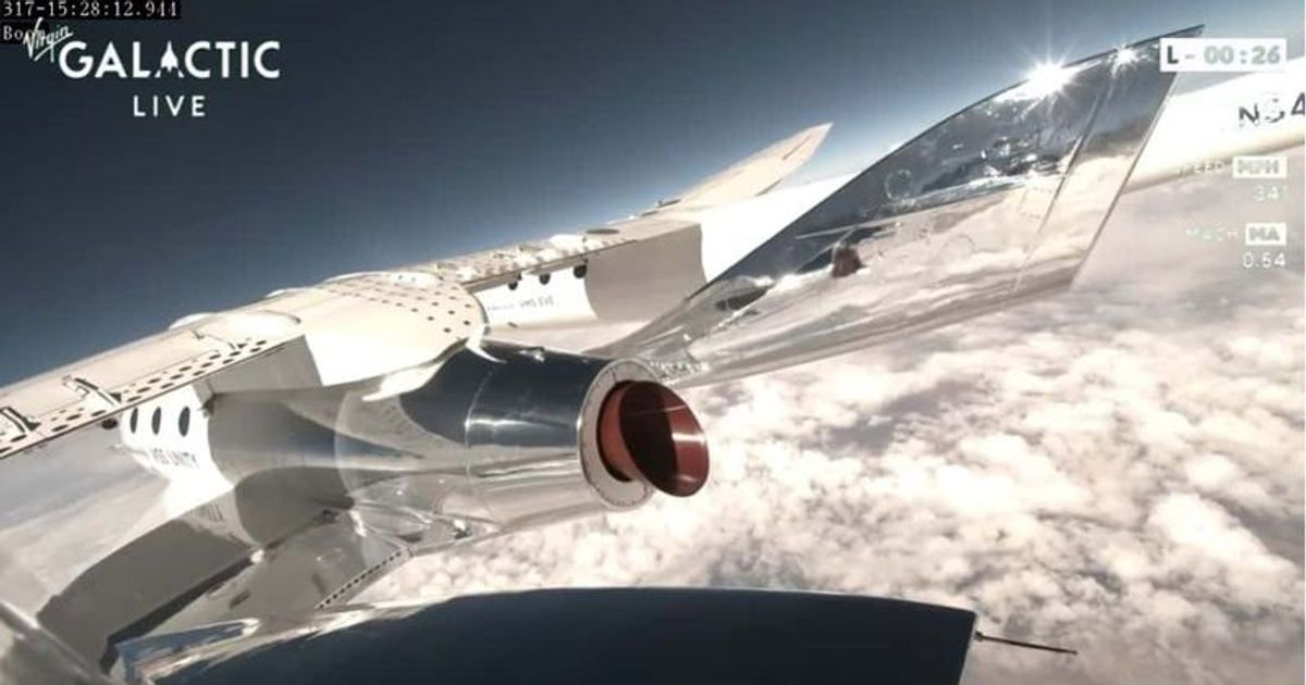 800 Tickets Sold for Virgin Galactic's Historic First Journey to the ...